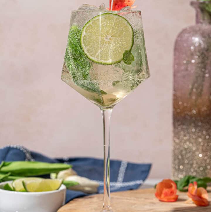 Elderflower and Lavender Spritz - The Boozy Ginger